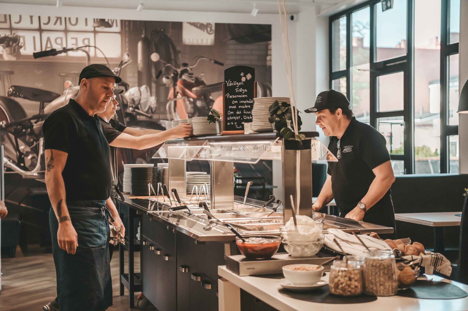 Restaurant Harold’s - Lounas, à la carte, pizza & kebab Tammisaaressa!